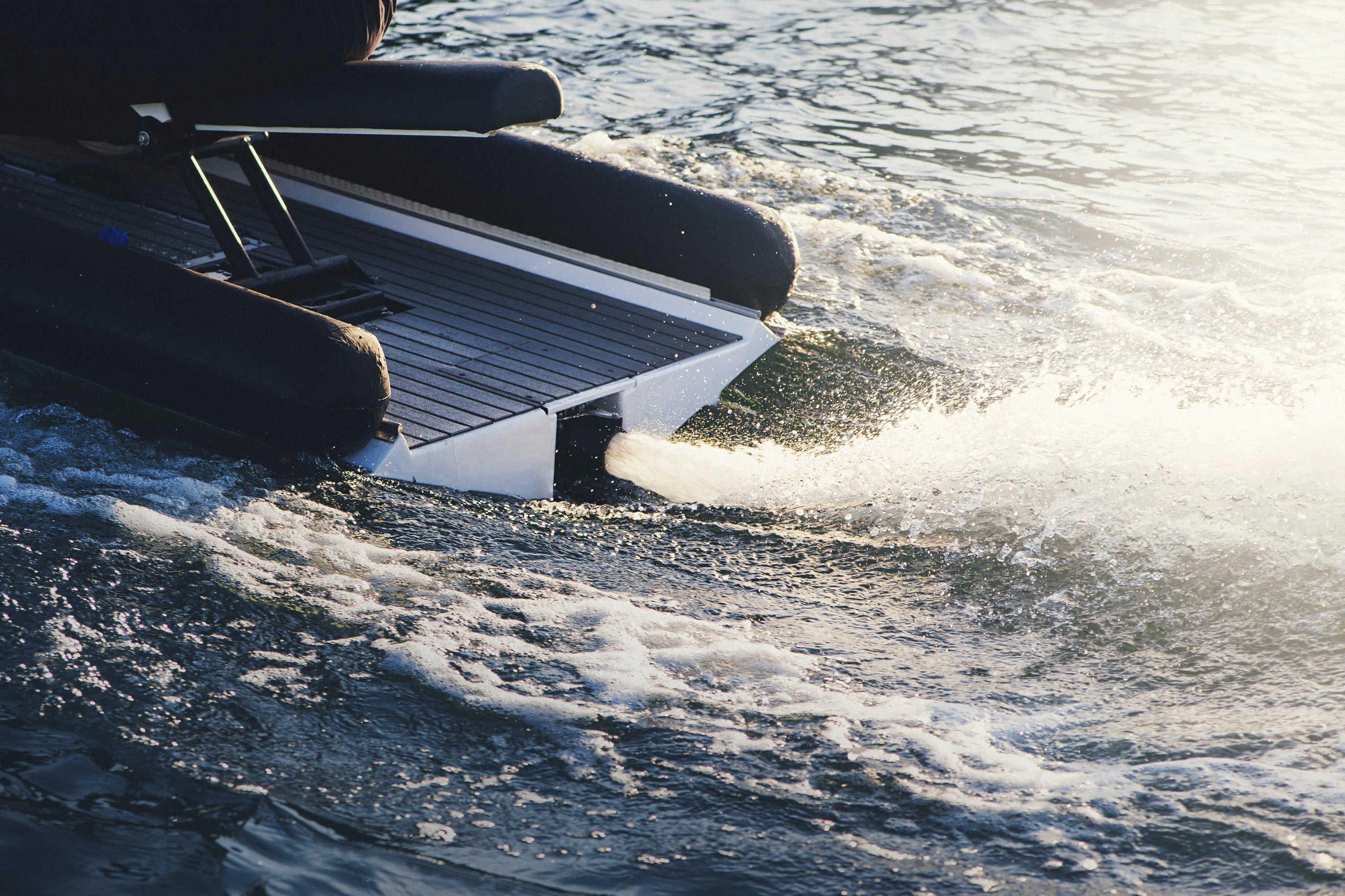 Roxen Innovations - Electric Personal Watercraft